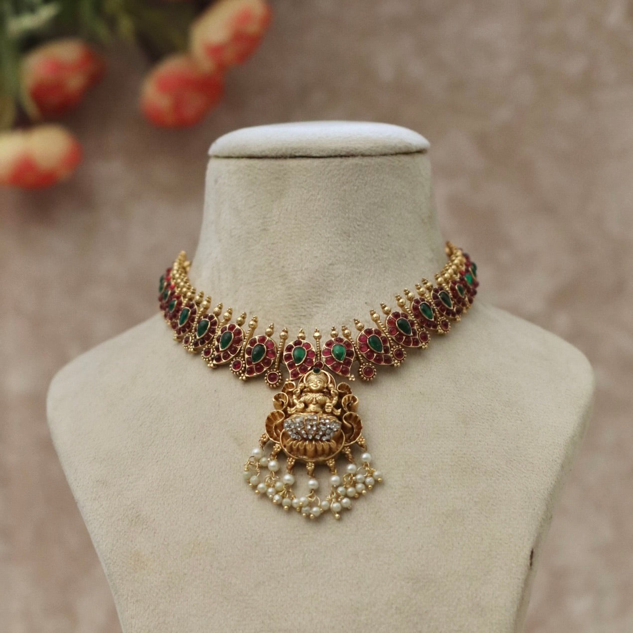 Semiprecious and antique style and Handpicked jewellery – Heyli jewels